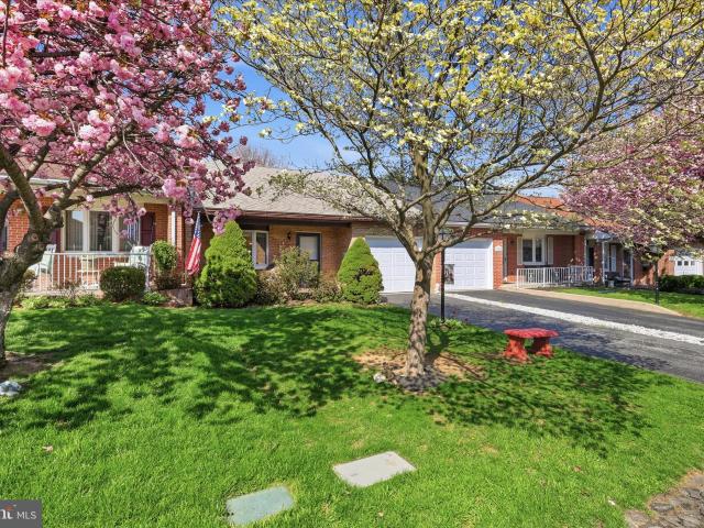 18008 Putter Dr, Hagerstown, MD 21740 | MLS #MDWA2035 | Compass