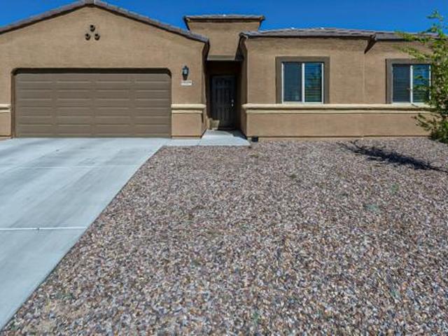 18008 S Whispering Glen PTH, Sahuarita, AZ 85629