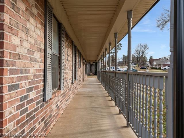 1800 N 45th Terrace