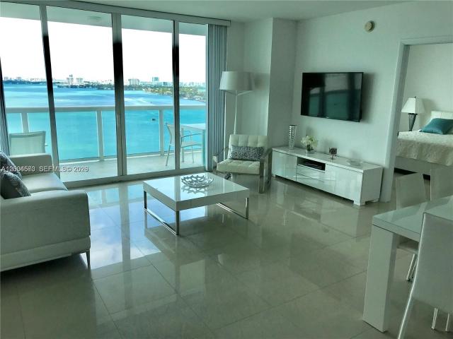 1800 N Bayshore Dr, Unit 2107, Miami, FL 33132 | MLS #A12004 | Compass