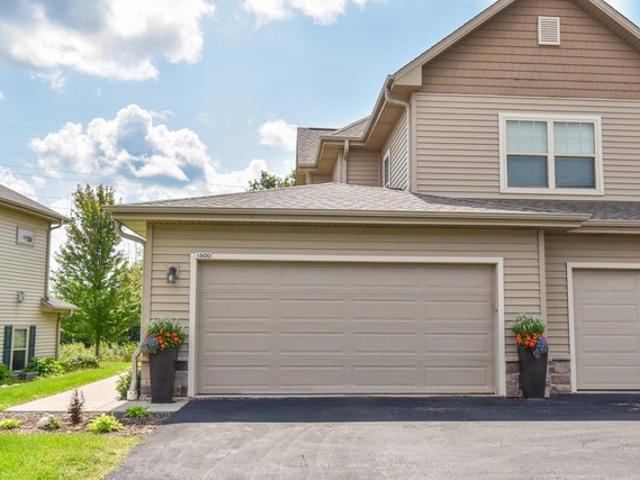 1800 New Port Vista Dr, Port Washington, WI 53024