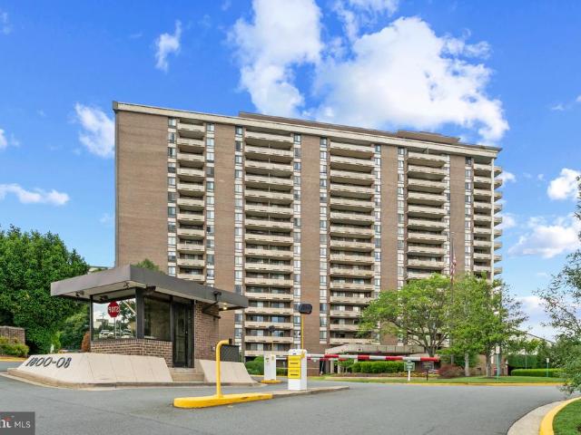 1800 Old Meadow Road # 903