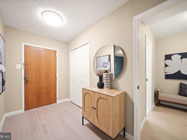 1800 Old Meadow Road # 1619