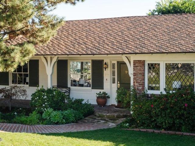 1800 Alta Wood Dr, Altadena, CA 91001