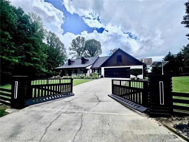 1800 Ashton Brooke Ln, Buford, GA 30519