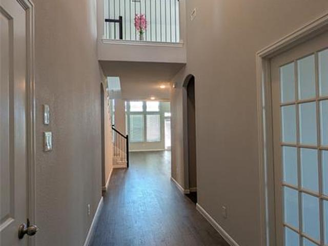 1800 Cedar Orchid Way