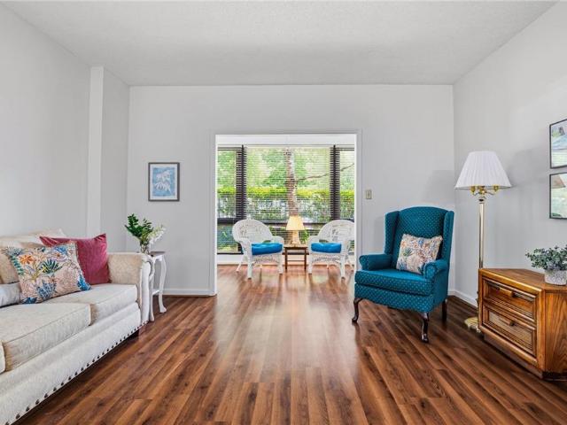 1800 Clairmont Lake A116
