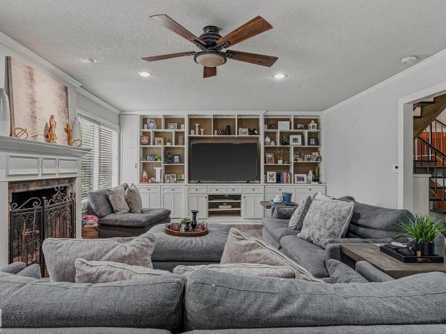 1800 Covey Drive