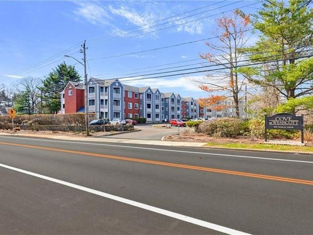 1800 Douglas Ave Apt 327, North Providence, RI 02904