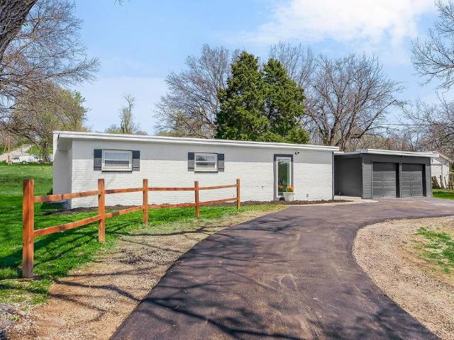 1800 E Blue Ridge Blvd, Kansas City, MO 64146 | MLS #2612 | Compass