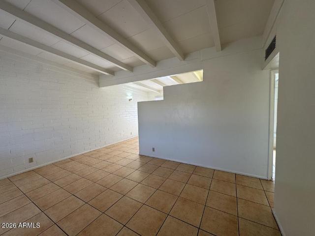 1800 E FRY Boulevard # 18