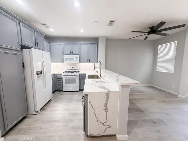 1800 E Lakeshore Dr, Unit 1006, Lake Elsinore, CA 92530 | MLS #IV26090