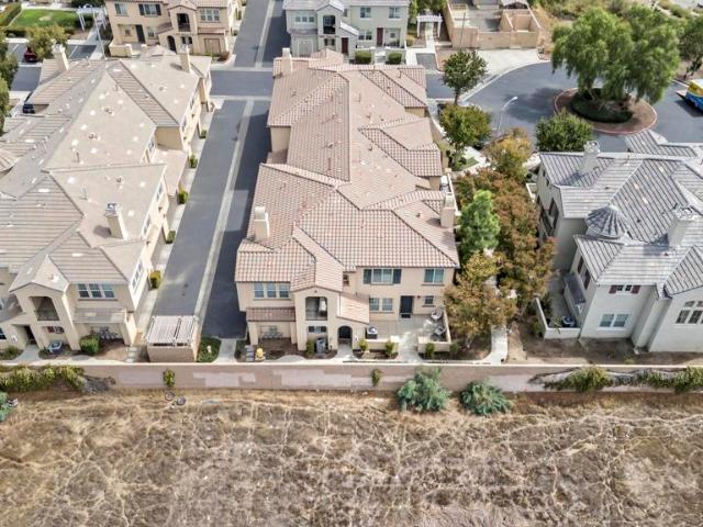 1800 E Lakeshore Drive 1306