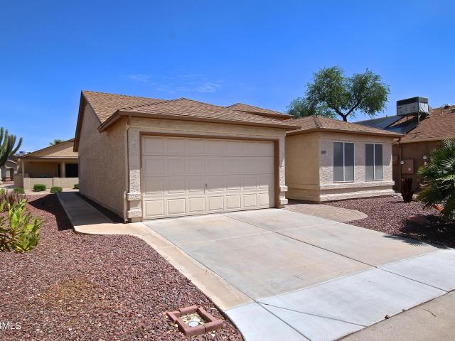 1800 E Winged Foot Drive