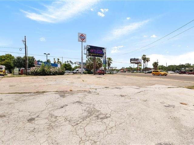 1800 E Van Buren Street