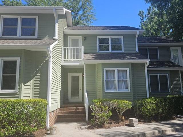 1800 Eastwood Rd Apt 272, Wilmington, NC 28403