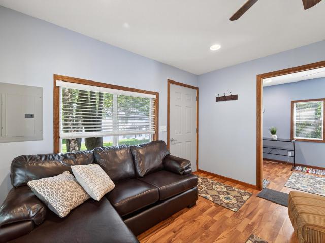 1800 Hawk Trail