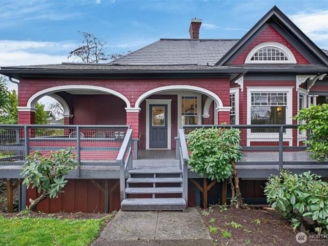 1800 J St, Bellingham, WA 98225