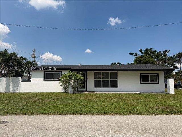 1800 Jamaica Dr, Miramar, FL 33023