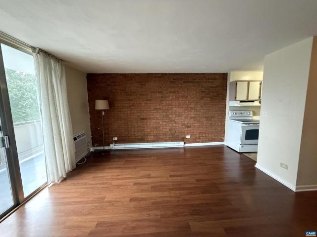 1800 Jefferson Park Ave # 310