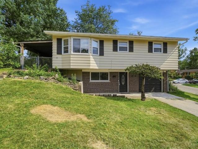 1800 Keith Dr, Reading, OH 45215