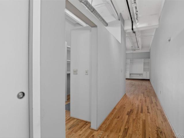 1800 Lawrence Street # 207