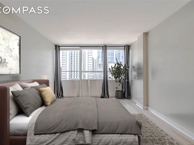 1800 Lavaca St A705, Austin, TX