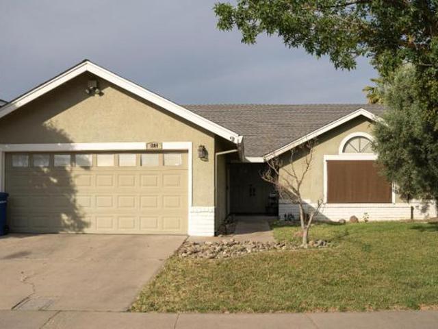 1800 Pinecrest Ln, Modesto, CA 95355