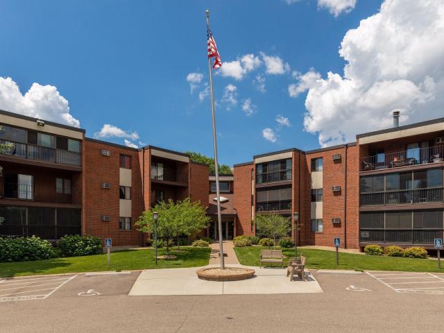 1800 Riverwood Drive # 219