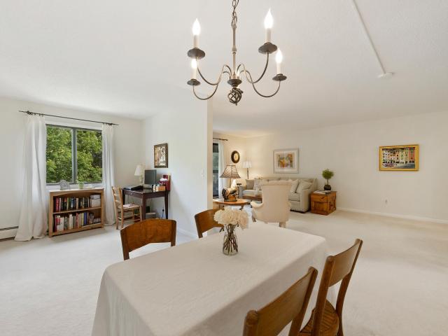 1800 Riverwood Drive # 301