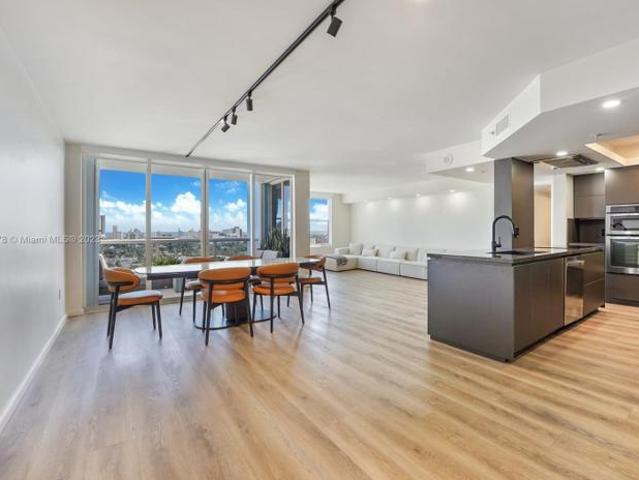 1800 Sunset Harbour Dr #1807, Miami Beach, FL 33139