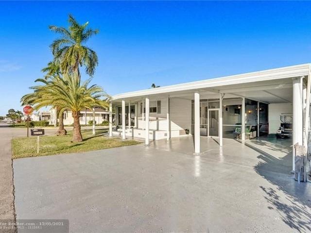 1800 SW 83rd Ter, Davie, FL 33324