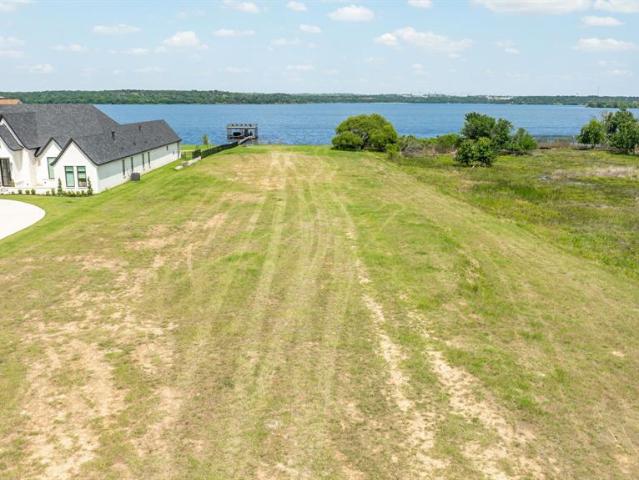 1800 S Laguna St S, Azle, TX 76020 | MLS #20743