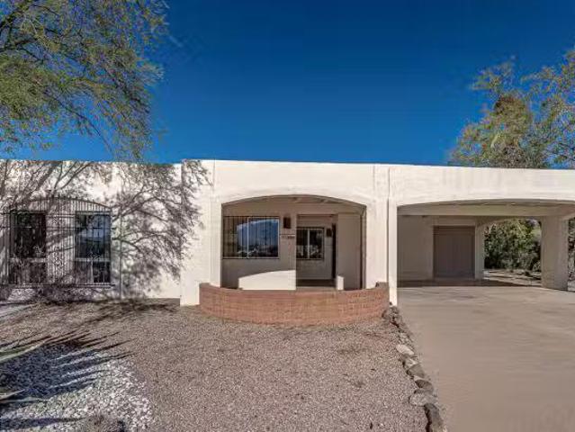 1800 S San Vincent Dr, Green Valley, AZ 85614 MLS 22427848