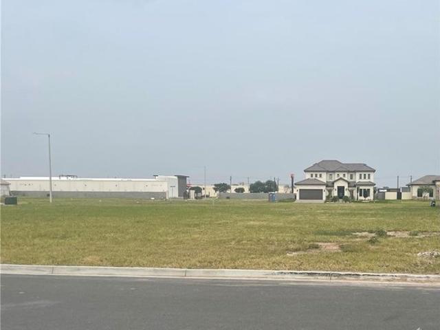 1800 S Queen St, Edinburg, TX 78539