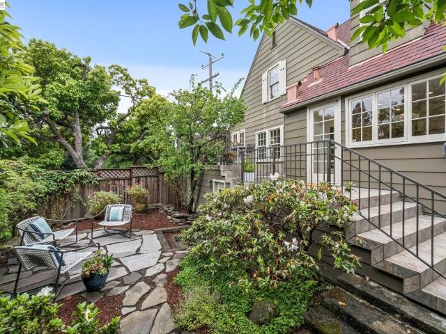 1800 San Lorenzo Ave, Berkeley, CA 94707 | MLS #41131 | Compass