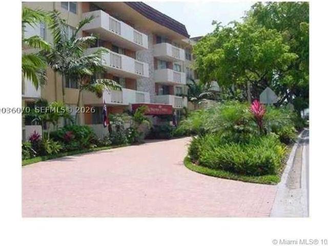 1800 Sans Souci Blvd Apt 317, North Miami, FL 33181