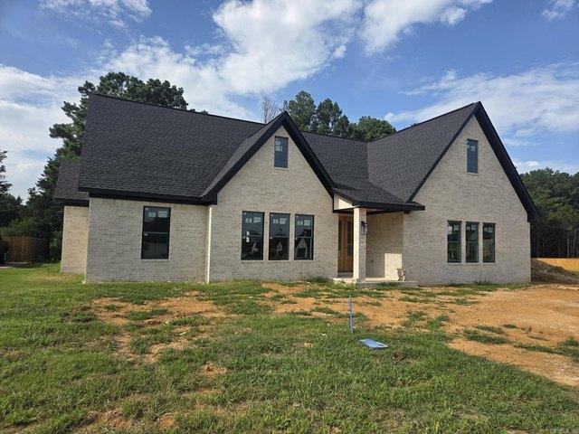 1800 Seattle Slew St, Searcy, AR 72143