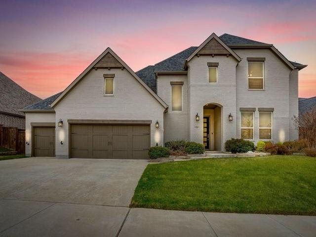 1800 Shade Tree St, Fort Worth, TX 76008