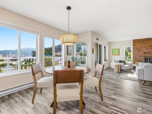 1800 Skyline Way # 306