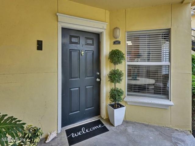 1800 The Greens Way Apt 107, Jacksonville Beach, FL 32250