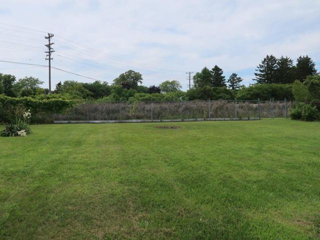 1800 12th Ave, Somers, WI 53140