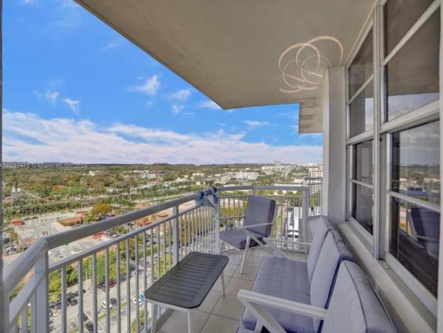 18011 Biscayne Blvd #1904, Aventura, FL 33160