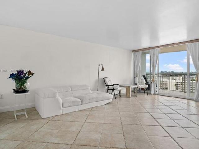 18011 Biscayne Blvd #1001, Aventura, FL 33160