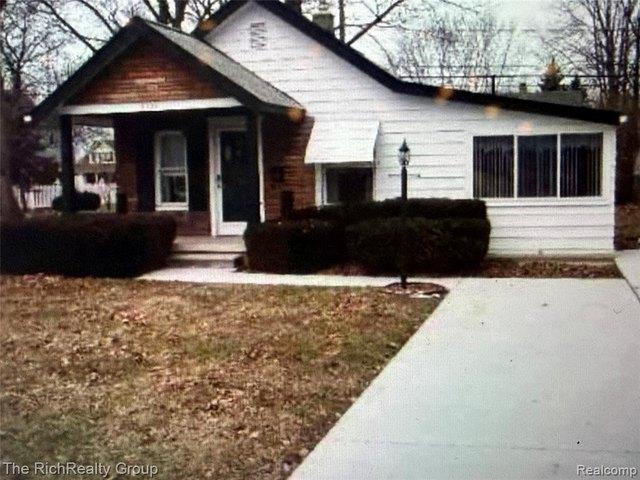 18017 Hanna St, Melvindale, MI 48122