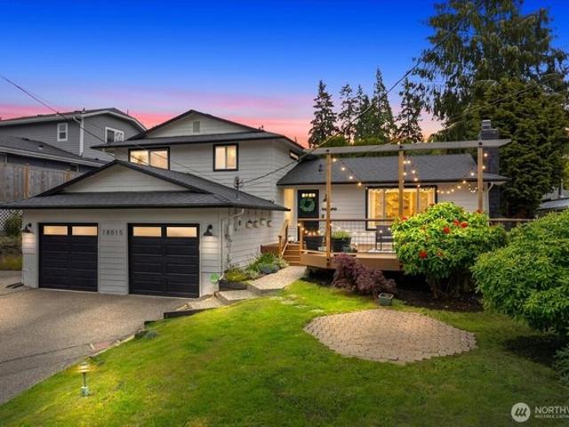 18015 Homeview Dr, Edmonds, WA 98026