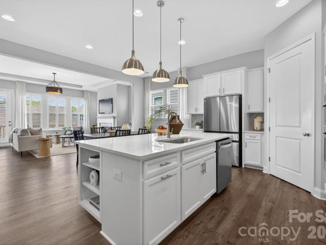 18018 Grey Mossrun Dr, Charlotte, NC 28278 | MLS #4366