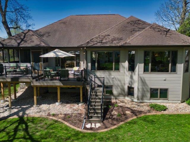 1801 Maplecrest Dr, Verona, WI 53593 | MLS #2021