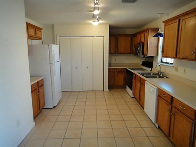 1801 Meadowcrest Dr, Garland, TX 75042 | MLS #21256 | Compass