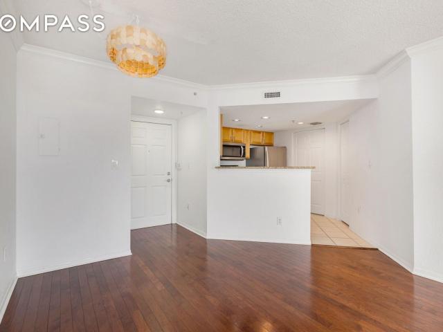 1801 N Flagler Dr 608, West Palm Beach, FL